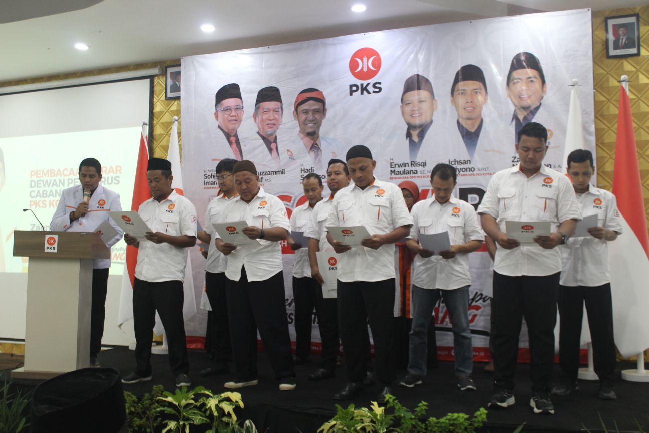 MUSCAB DPD PKS Kota Tegal Lakukan Penyegaran Struktur : Regenerasi yang ...